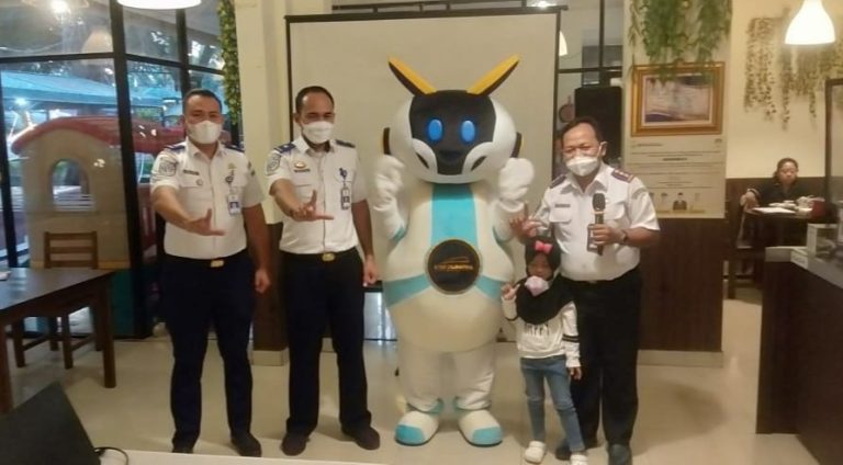 Balai Pengelola Kereta Api Ringan Sumsel Luncurkan Maskot LRT Palembang ...