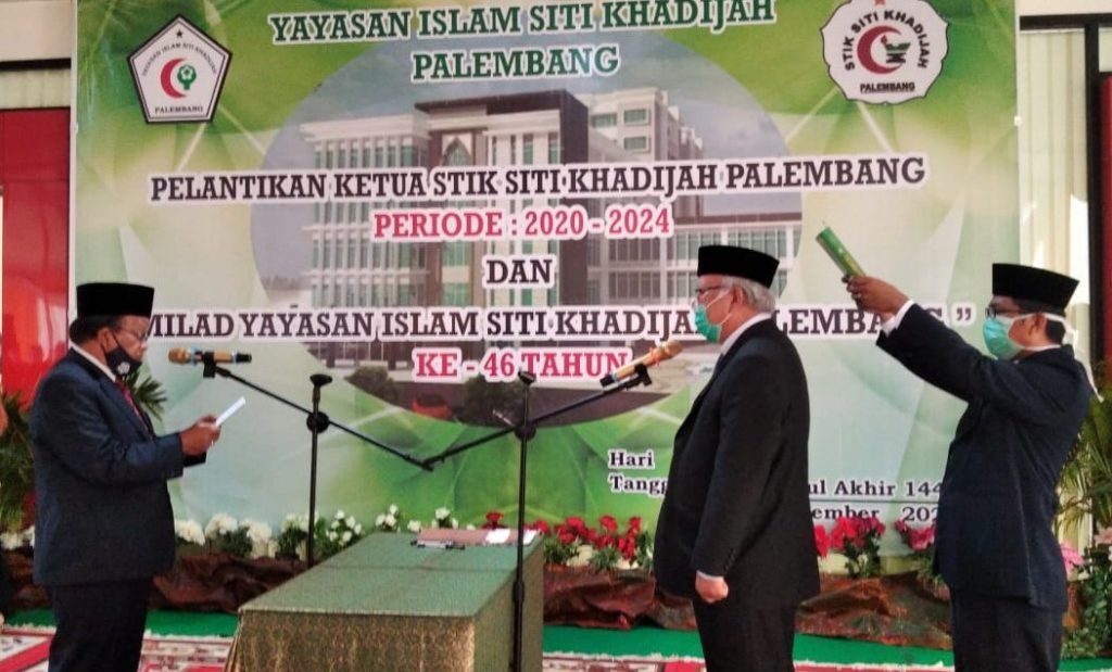 T Kamaluddin Dilantik Sebagai Ketua STIK Siti Khadijah 2020-2024, Ini ...