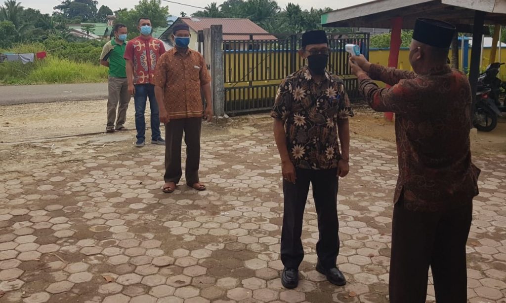 Menuju New Normal, SMA Negeri 1 Rundeng Sosialisasi Protokol Kesehatan ...
